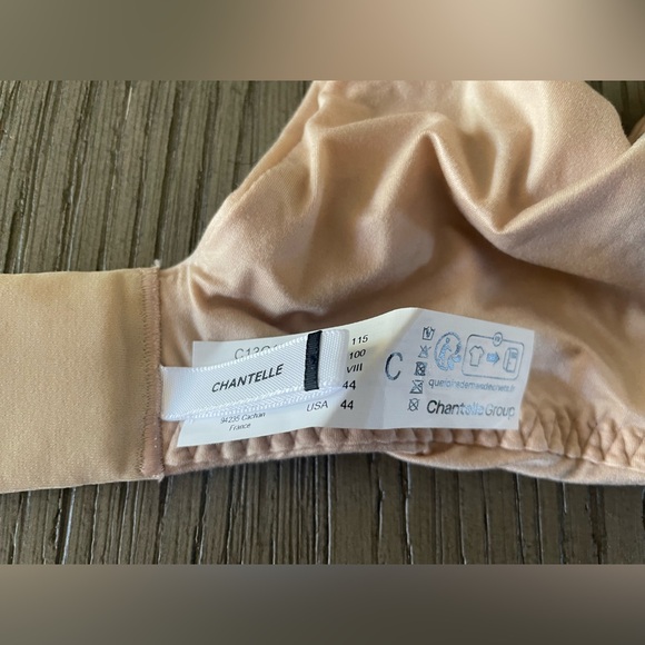 Chantelle | Intimates & Sleepwear | New Chantelle C Comfort Full ...